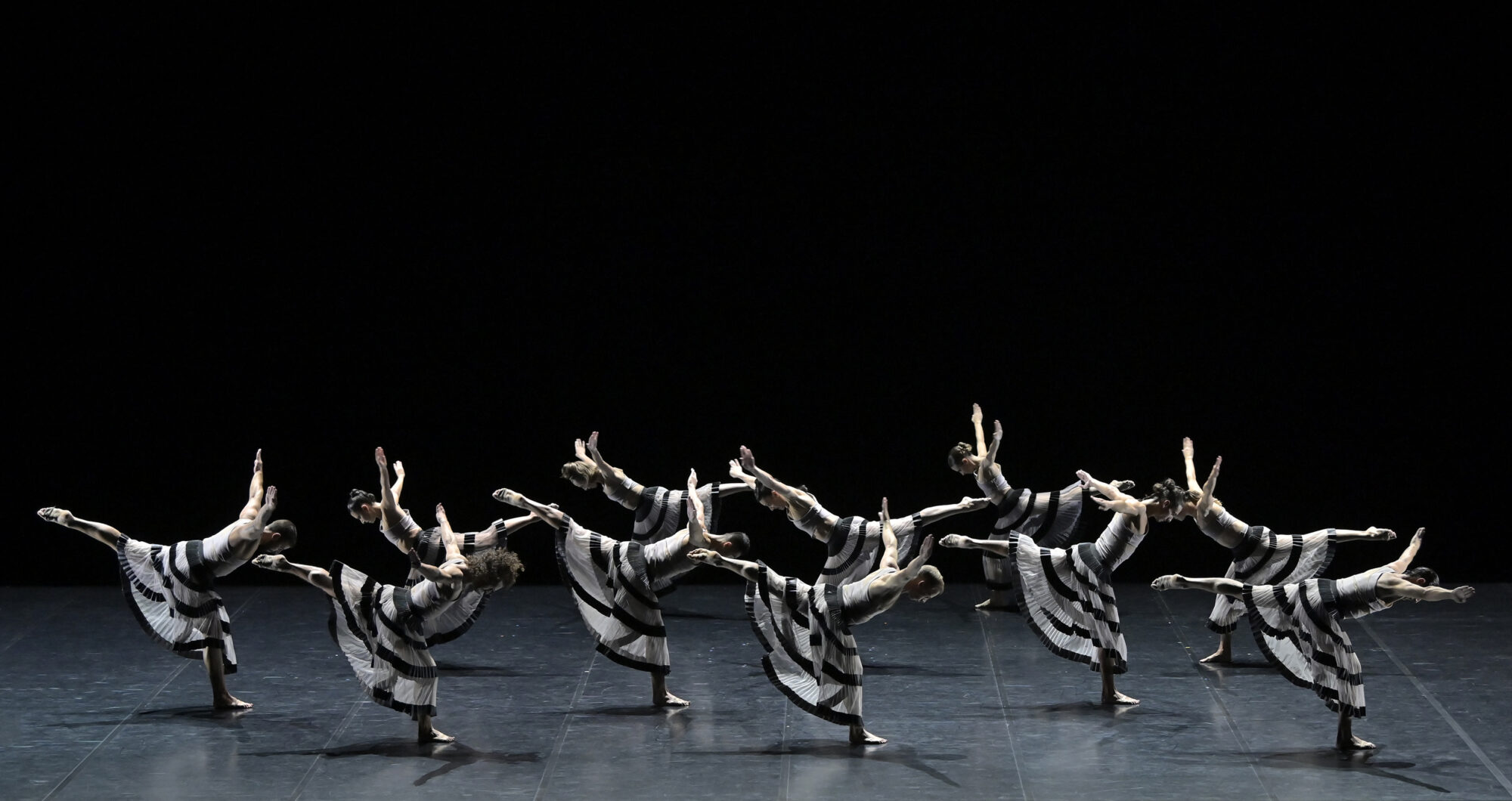 Ballet Preljocaj - Le Cratère